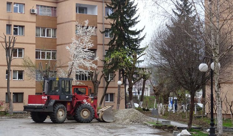 Primăria Râmnicu Vâlcea amenajează parcările din oraș
