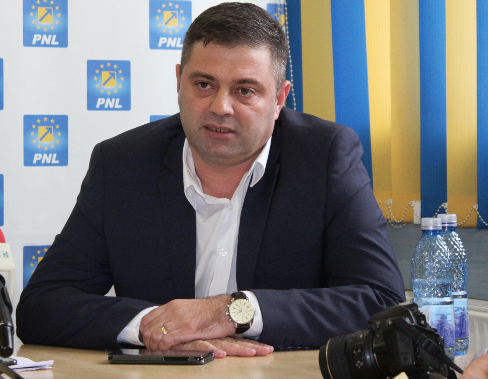 Tarif pe gunoi. Daniel Tudor, viceprimarul din Scorniceşti: „Nu am ...