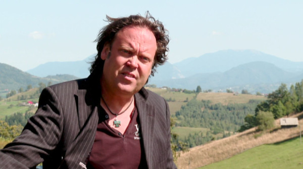 Charlie Ottley, realizatorul celebrelor documentare Wild Carpathia și ...