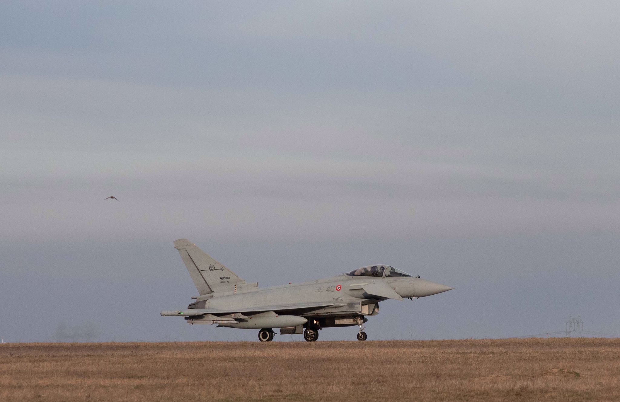 MApN: 22 de avioane din 3 țări NATO, dislocate în România