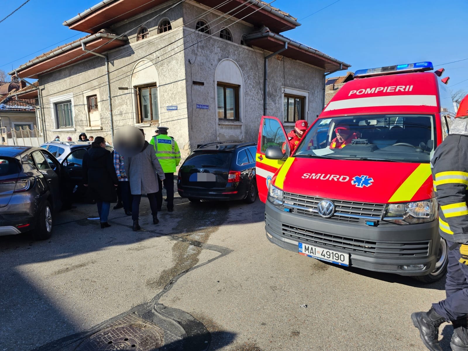 Accident între două autoturisme, în Drobeta Turnu Severin - Jurnalul ...