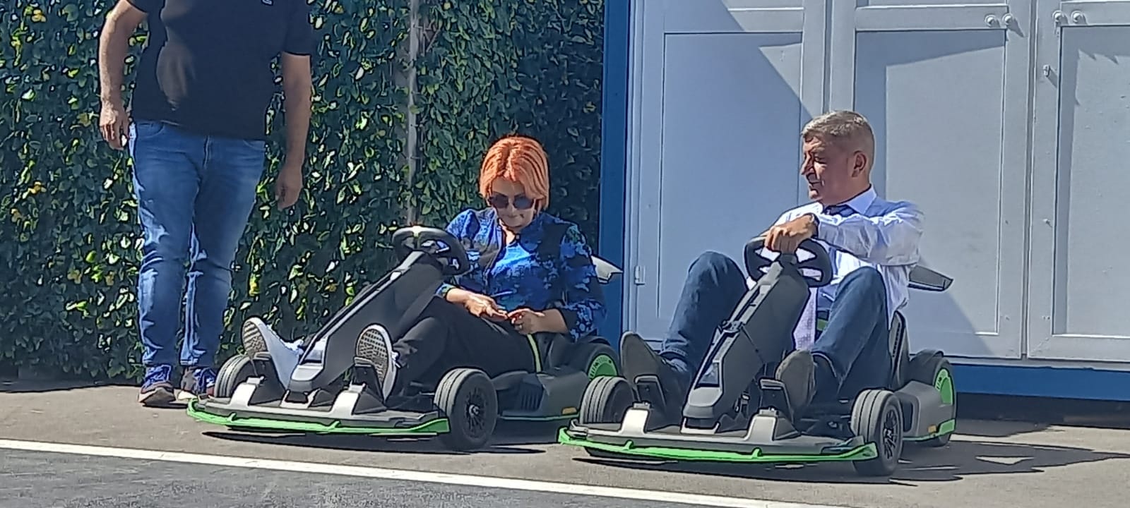 Au furat carturile de pe Velodrom - Stiri regionale Oltenia - Jurnalul ...