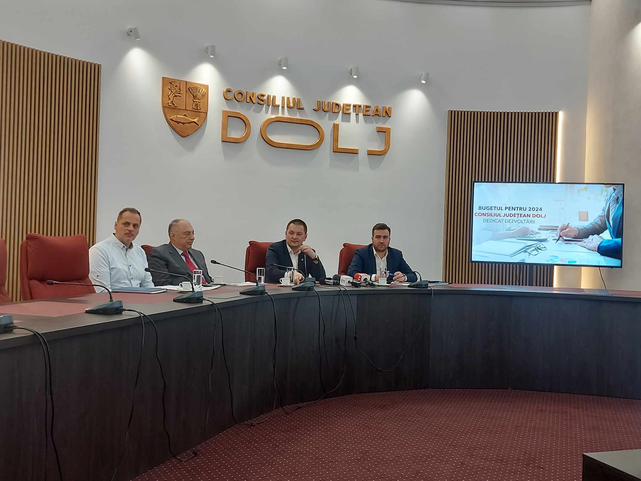 Continuă demersurile pentru construirea Campusului Regional Oltenia ...