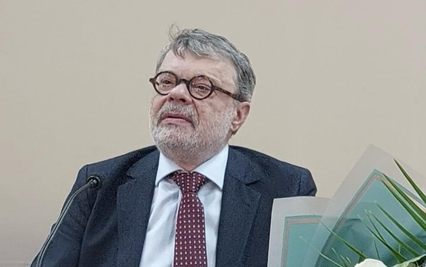 A murit Daniel Barbu, fostul ministru al Culturii - Jurnalul Olteniei ...