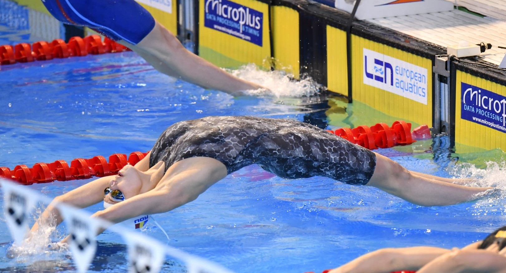 Înotătoarea Rebecca Aimee Diaconescu a primit un bilet olimpic la JO ... Înotătoarea Rebecca Aimee Diaconescu a primit un bilet olimpic la JO ...
