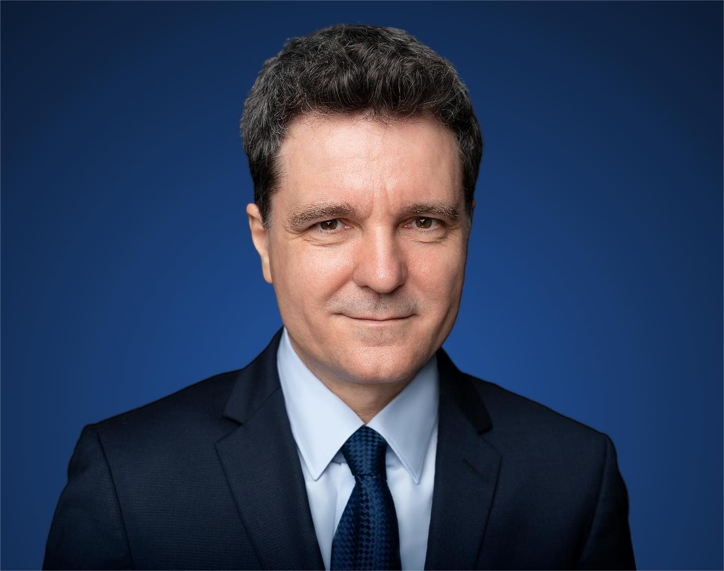 Nicușor Dan depune jurământul de președinte al României