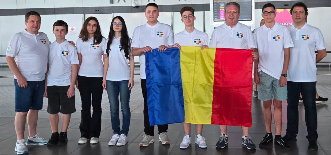 Profesorul Marius Perianu din Slatina, coordonatorul echipei României ...