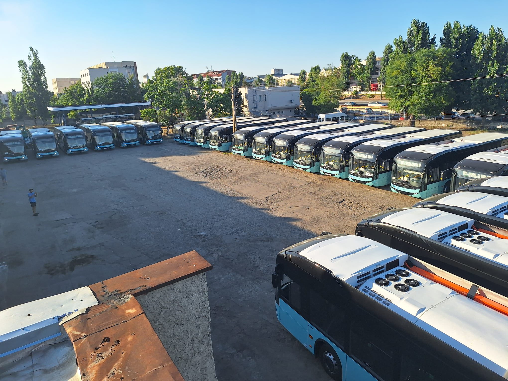 Craiova: 22 de autobuze noi, 100% ecologice, gata să intre în trafic din august
